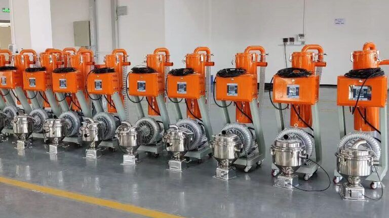 Auto Hopper Loaders: Injection Molding Efficiency